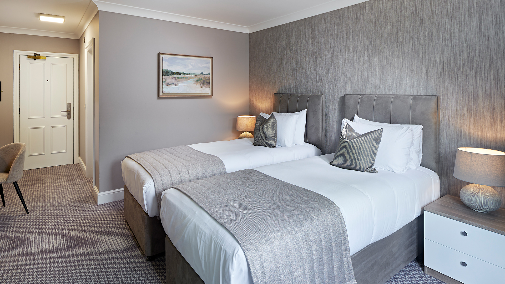 Accommodation - Riverside Hotel Salisbury
